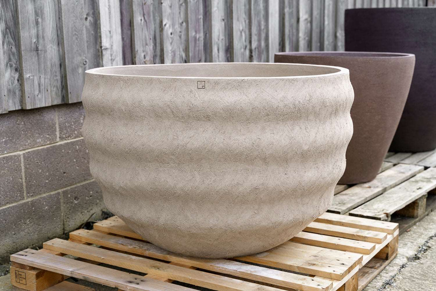 Atelier Vierkant Pots & Planters | Stephen Neall – Stephen Neall ...