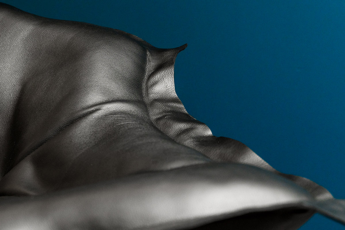 Poliform Wallace Armchair – Stephen Neall Interiors Shop